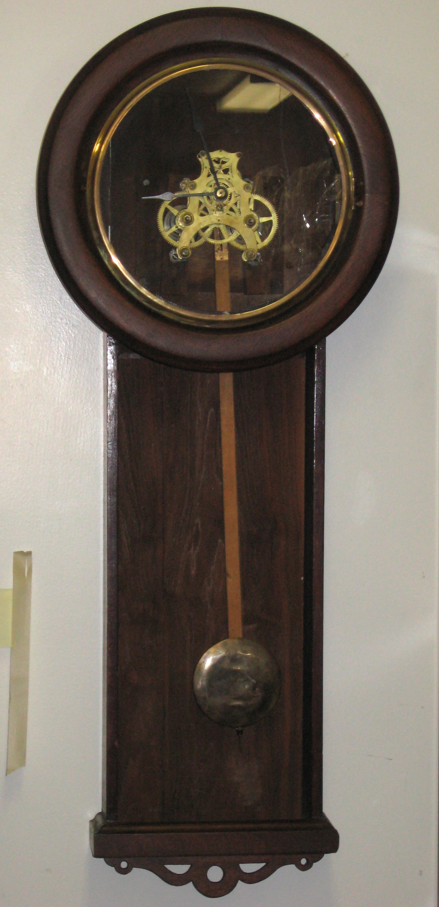 Hubbell? Clock Movement in Wall Regulator Case – ClockInfo.com