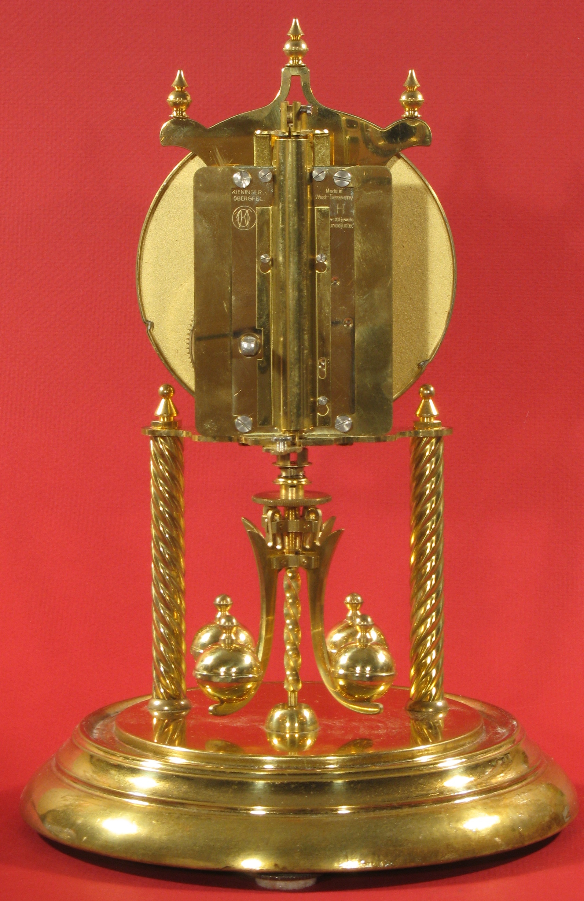 Kundo Standard 400 Day Clock with Large Dial – ClockInfo.com