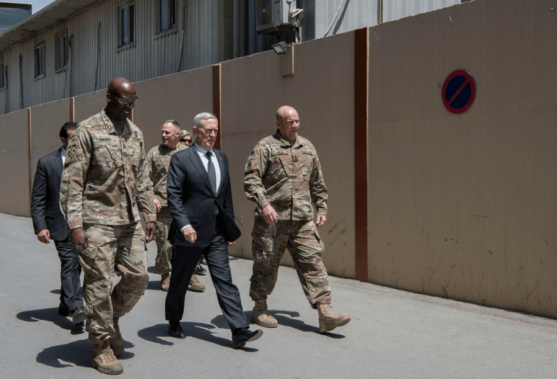 Watch: SECDEF James Mattis delivers an impromptu speech to deployed ...