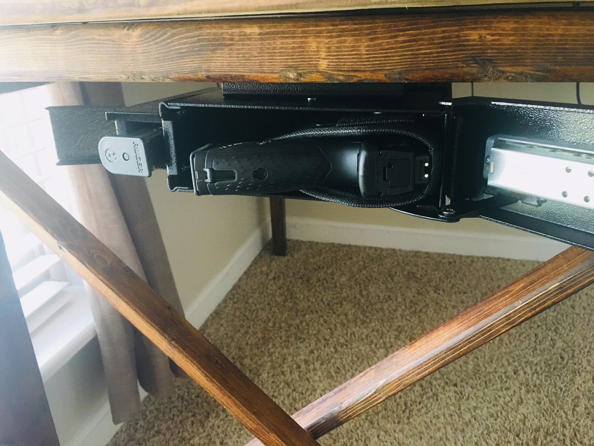 Say goodbye to electronic pistol safes: Titan gun safe review | SOFREP