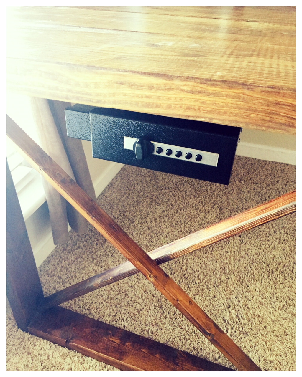 Say goodbye to electronic pistol safes: Titan gun safe review | SOFREP