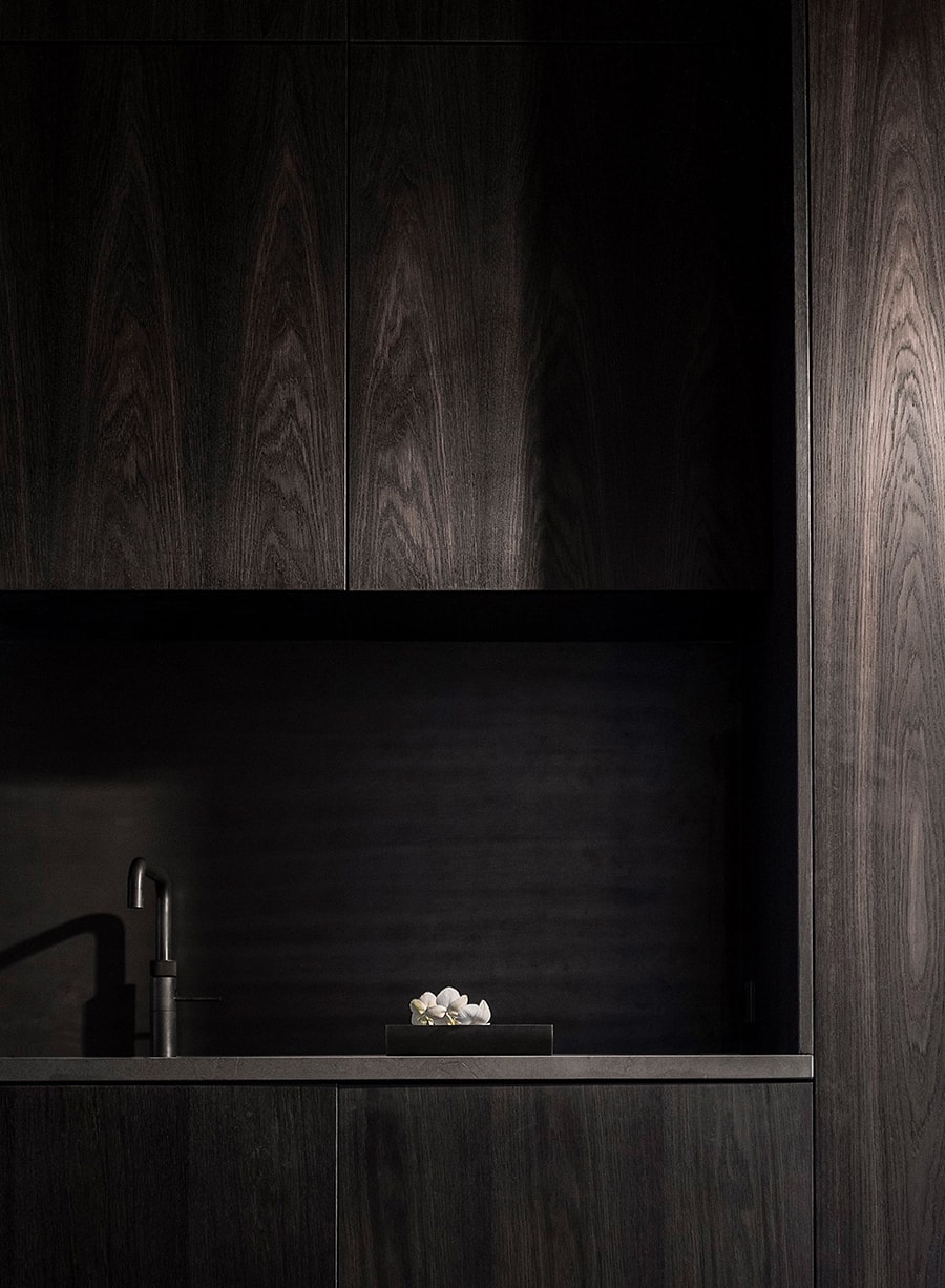 Dark Wood Kitchen Inspo