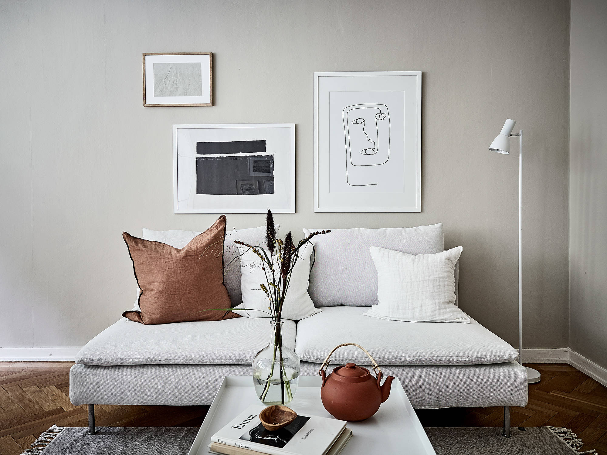 Minimal home with warm colors - COCO LAPINE DESIGNCOCO LAPINE DESIGN