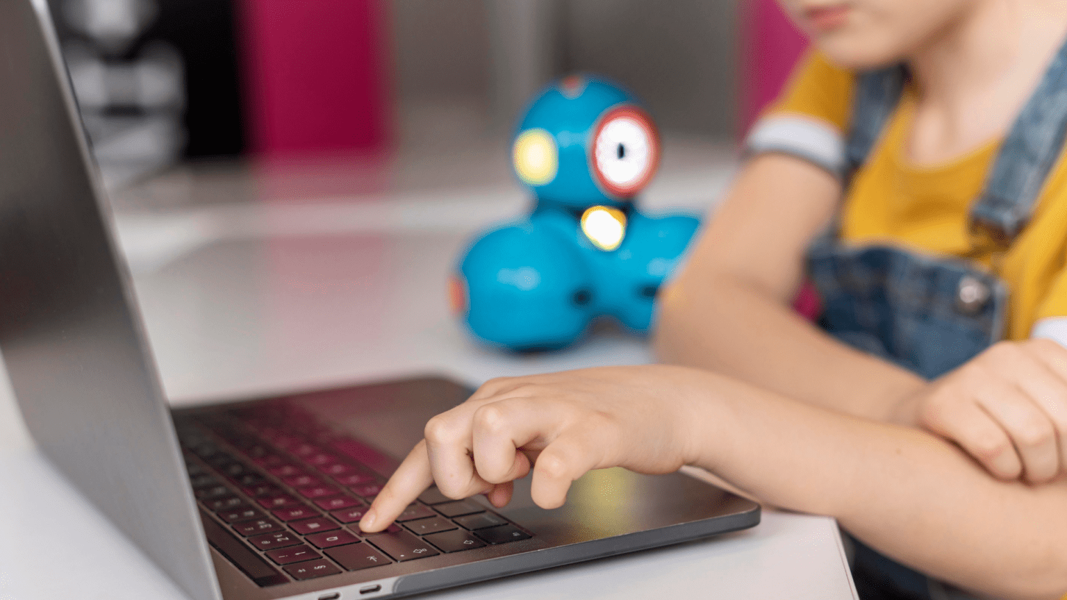 Typing Apps for Kids | The Essential Guide - CodaKid