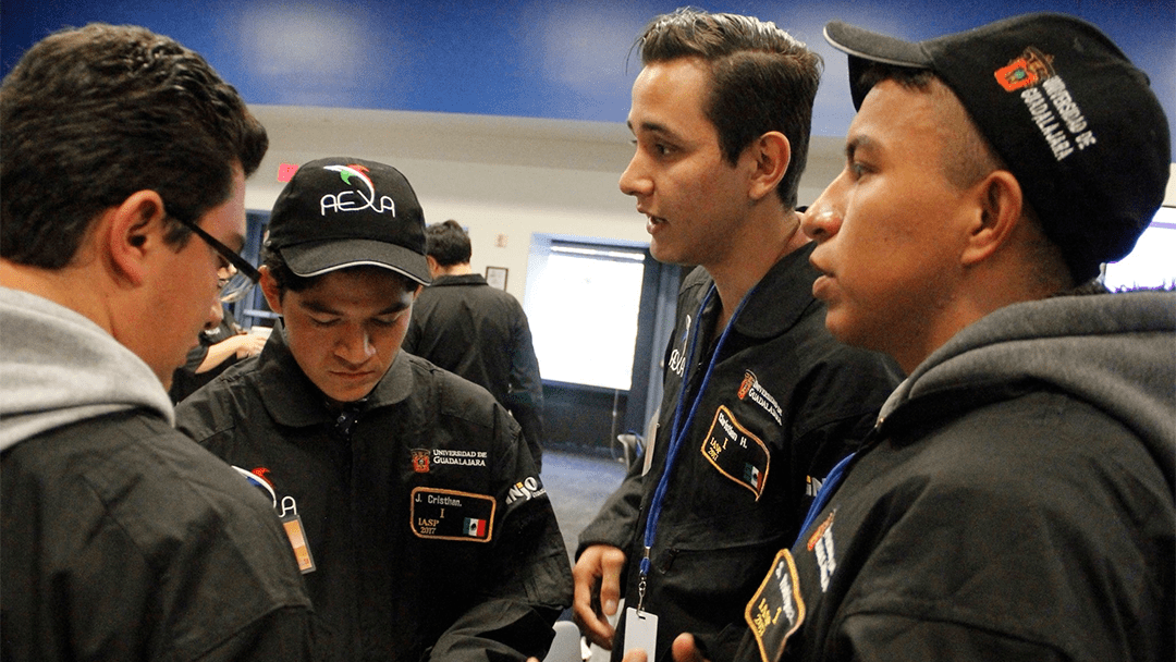 Mexicanos ganan premios de la NASA con propuesta para encontrar vida en ...