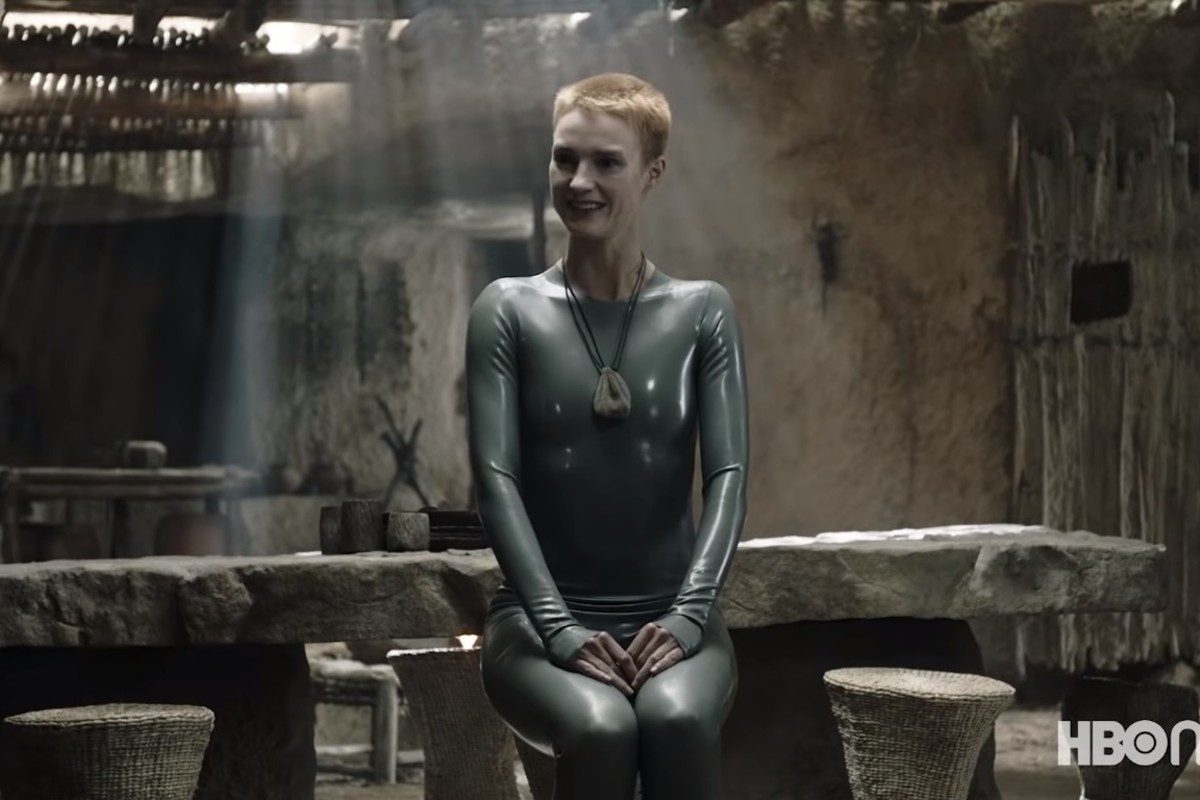 Raised by Wolves, la nueva serie de Ridley Scott, ya tiene tráiler y ...