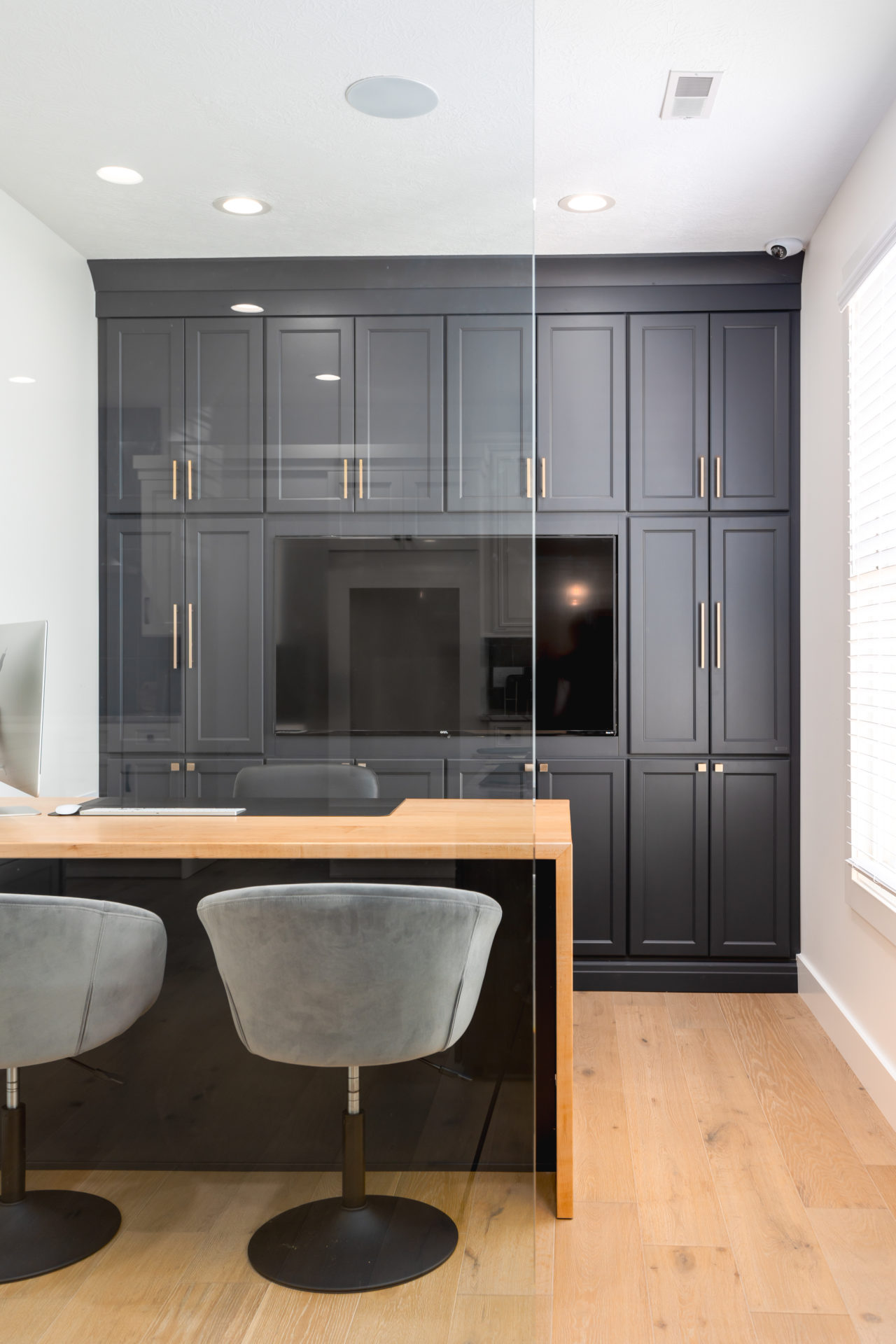 Showroom Tour - SemBro Designs