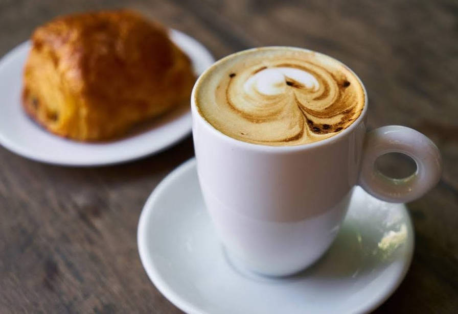 El café de media mañana - COMMEMEMUCHO