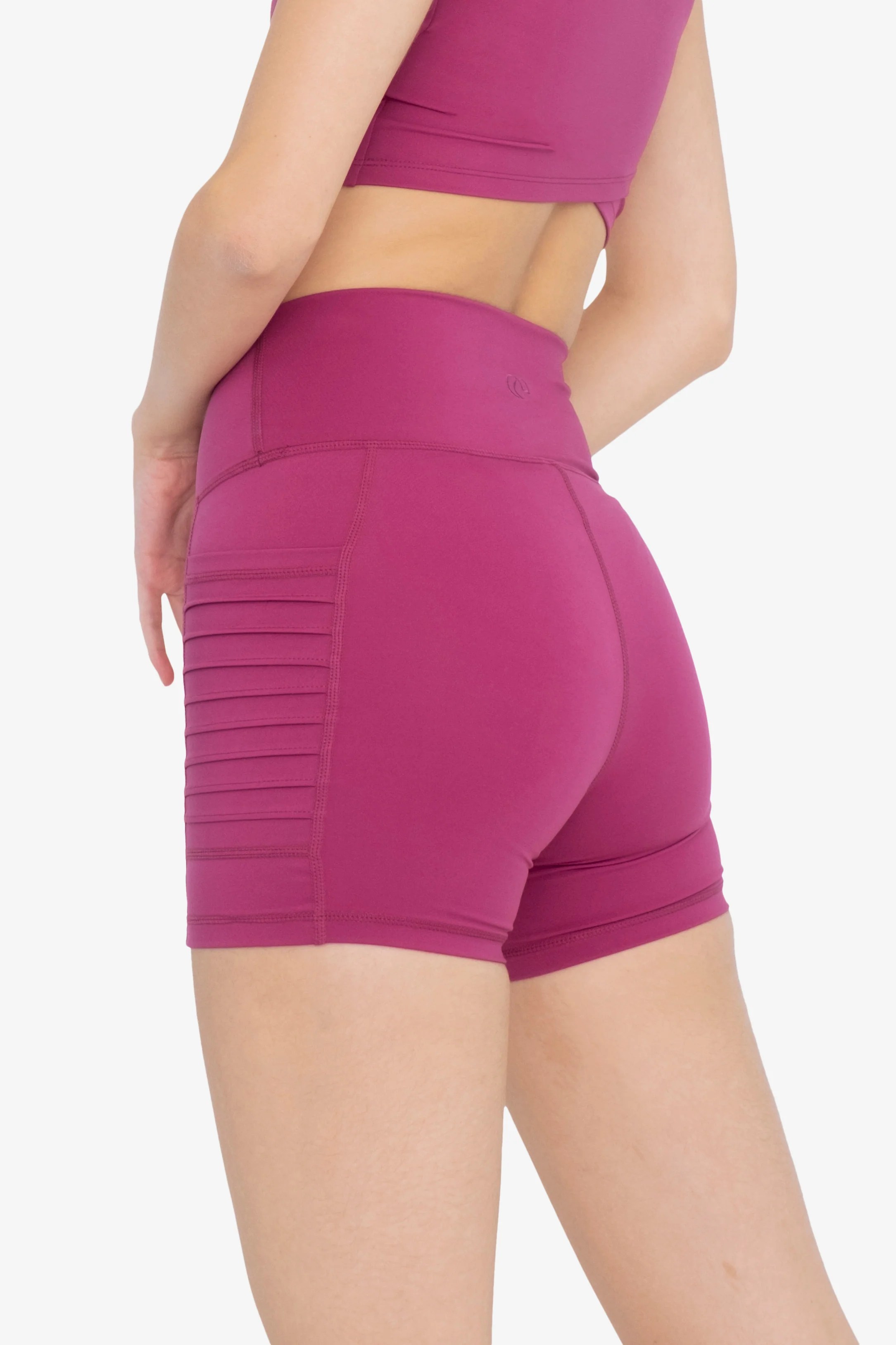 Define Shorts Common Mode