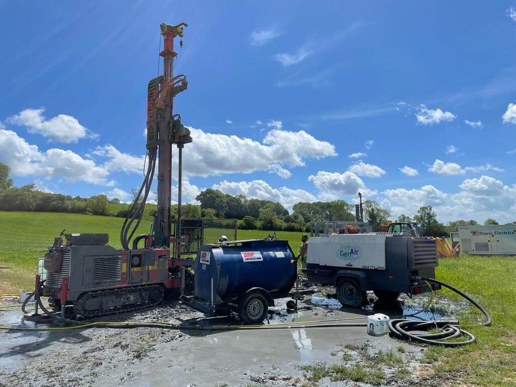 Reliable Air Compressor Hire For Groundworks : GenAir UK Ltd