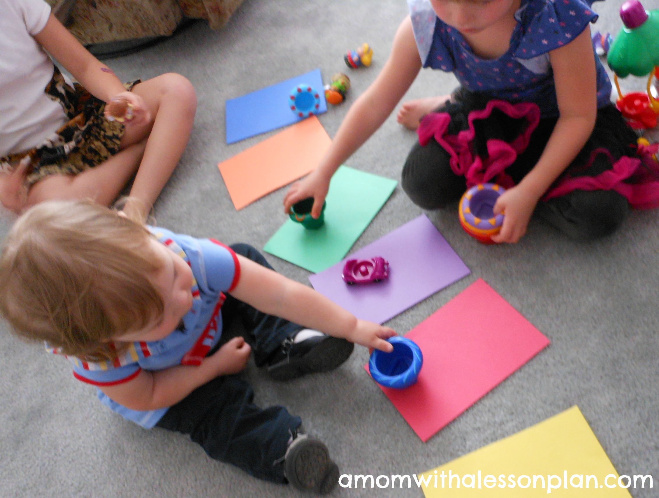 Toddler color matching | Confidence Meets Parenting