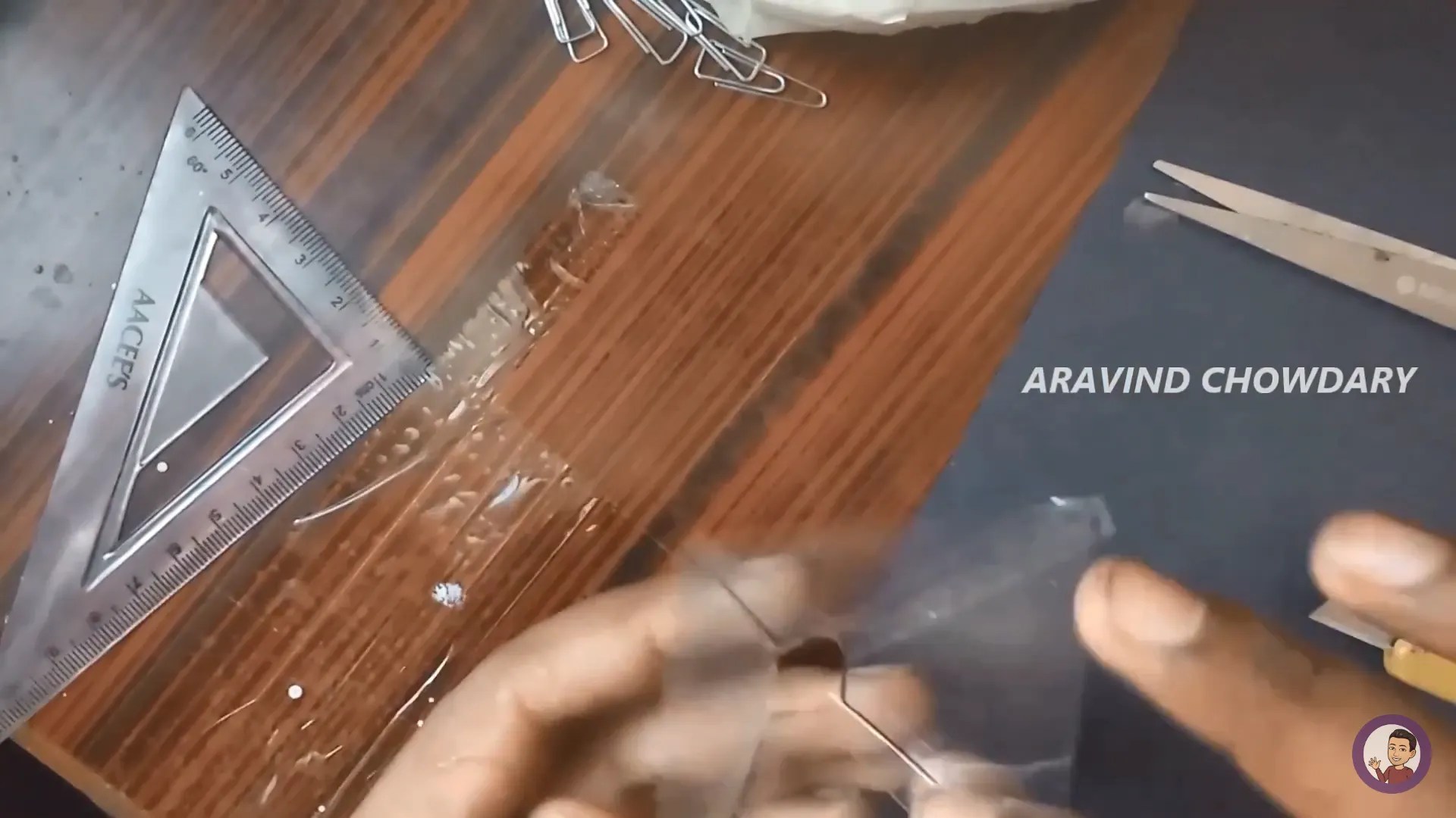 Diy 3d Hologram Projector Simple And Easy 11 Steps Instructables