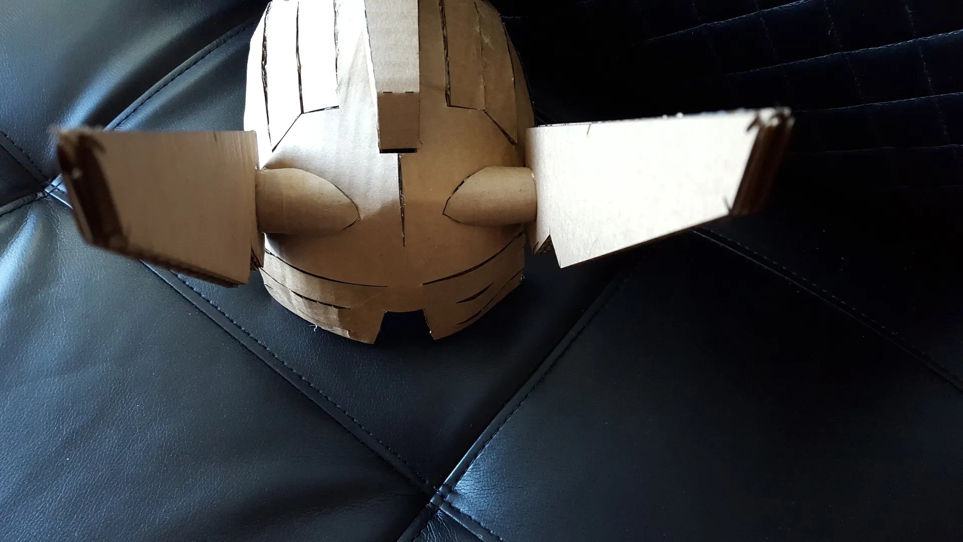 Diy Robot Cardboard Helmet 7 Steps With Pictures Instructables