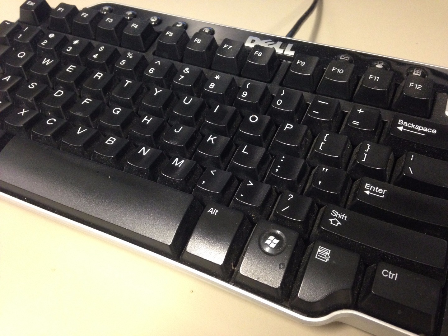 Help With Cables Please R Computer - 4K Dark Images for Desktop