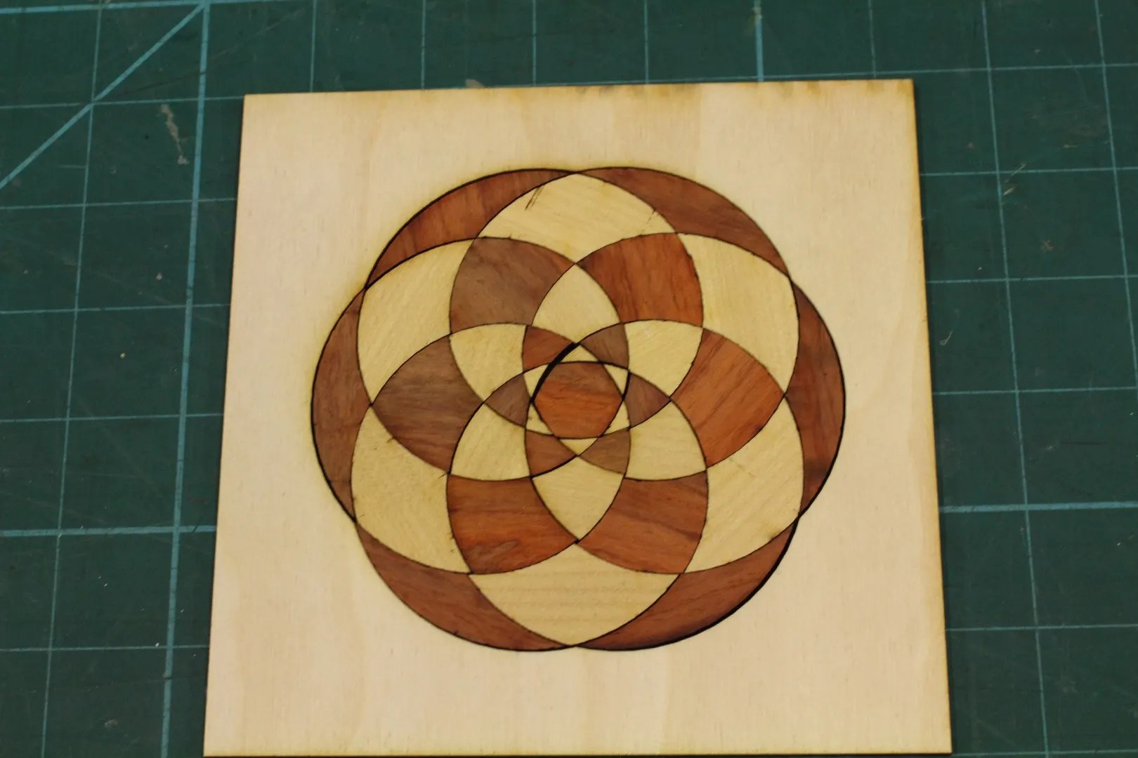 Spirograph Art 10 Steps Instructables