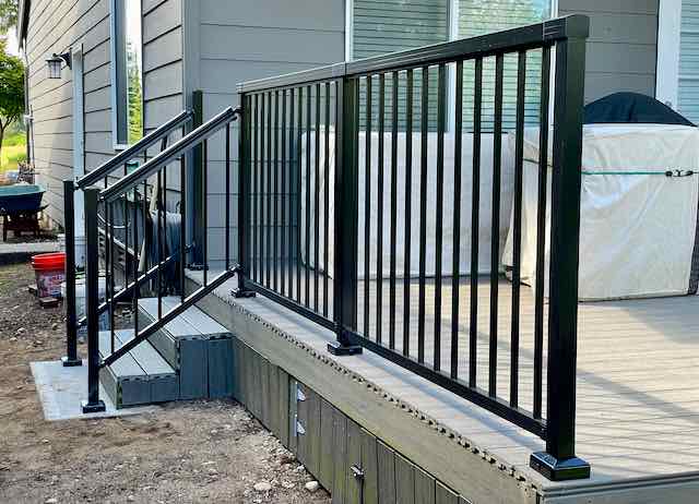 Deck railing – Cornell Smart Services