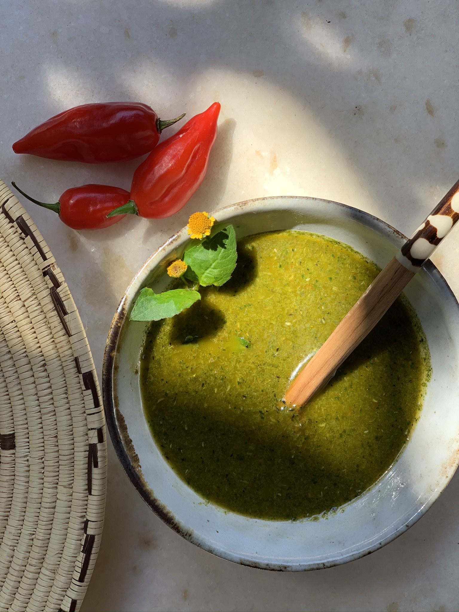 Molho de jambu com pimenta – cozinhatropical.com