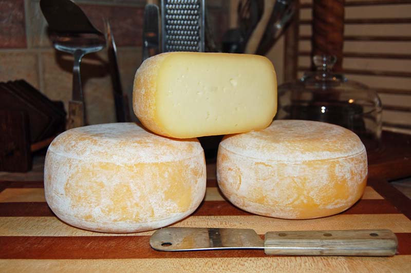 The Drunken Monk Cheese - cravedfw