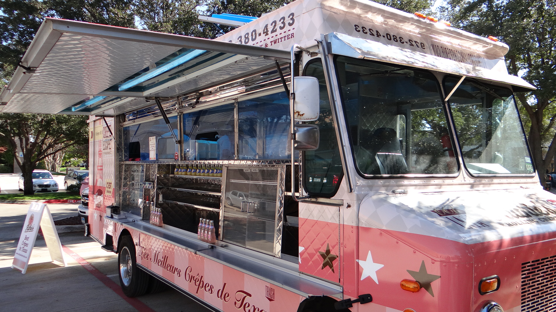 Ruthie's Adds A Rolling Crepe Truck To The Line Up - cravedfw