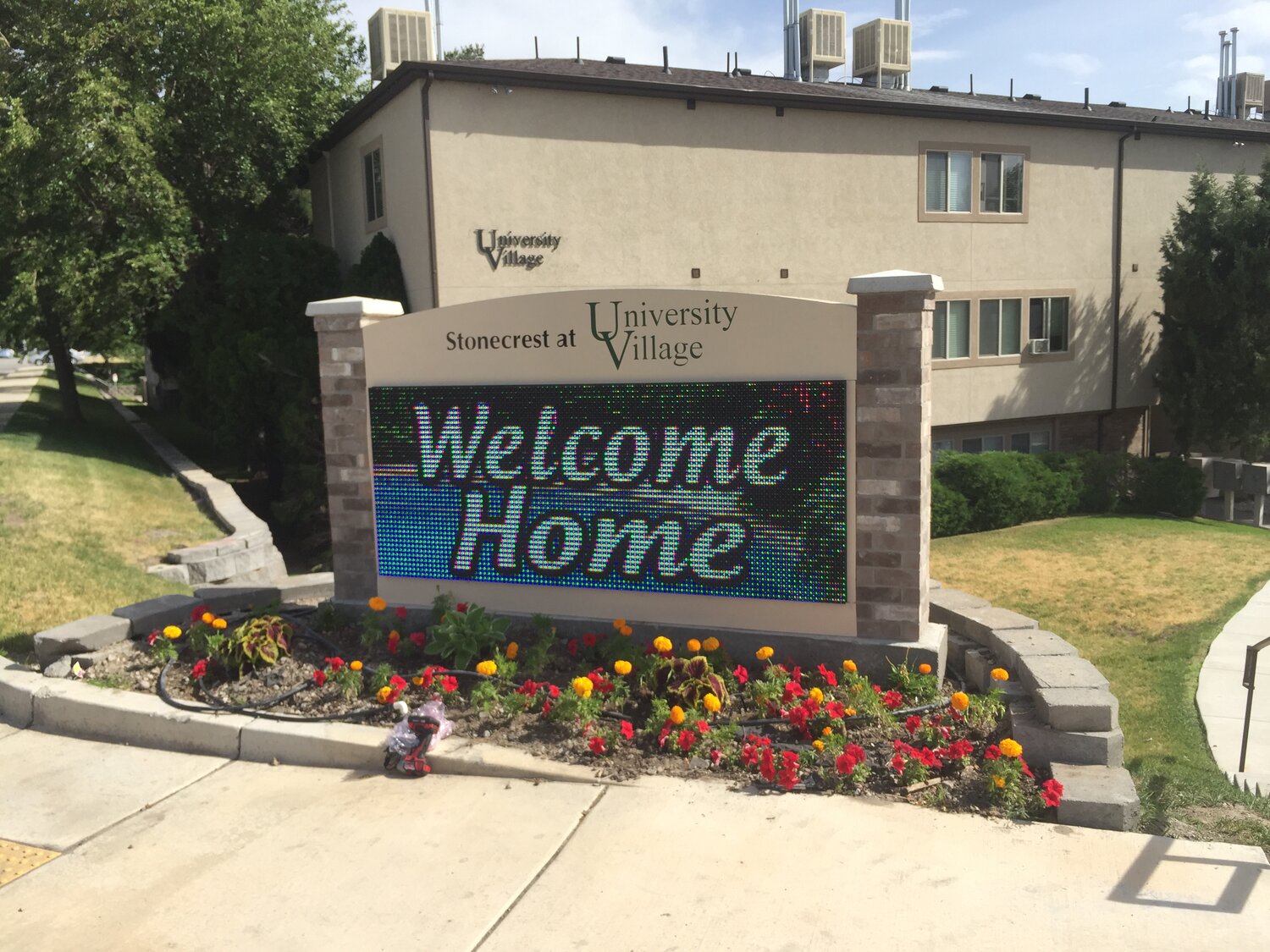 Monument Signs - Creative Signs