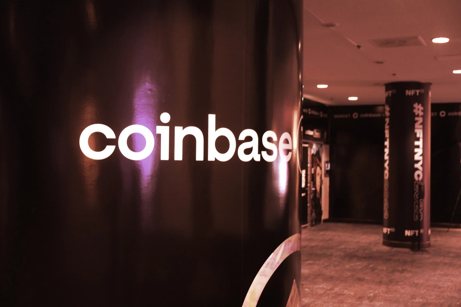 El exchange Coinbase, cerrará su plataforma Coinbase Pro para fusionar ...