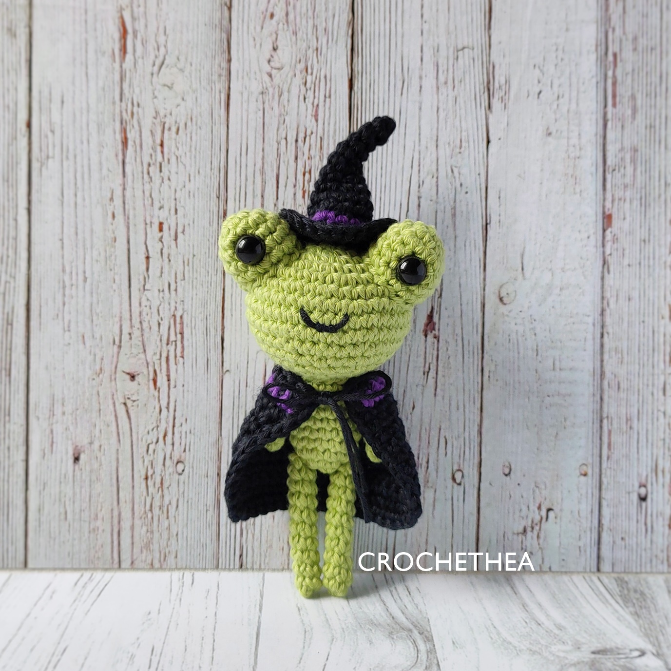 Wizard Frog PDF Pattern | Crochethea