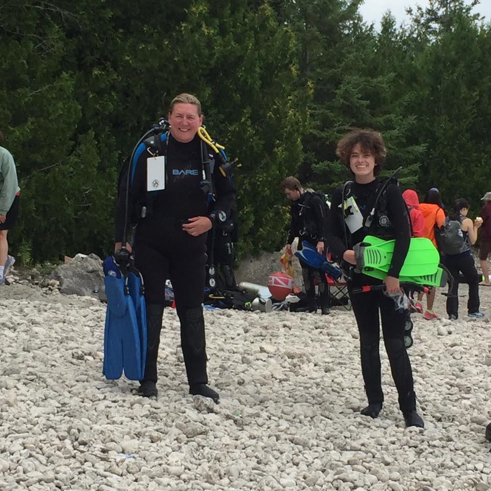 Graduate Photos - Cross Current Divers