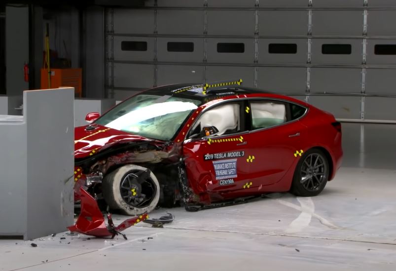 How Does Tesla Test Their Cars | Is Tesla really the safest car?