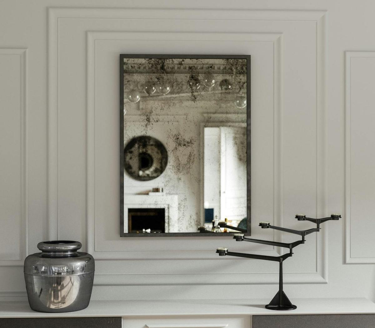 Verre Eglomise is a artistic style of mirror, popular in the 18th century