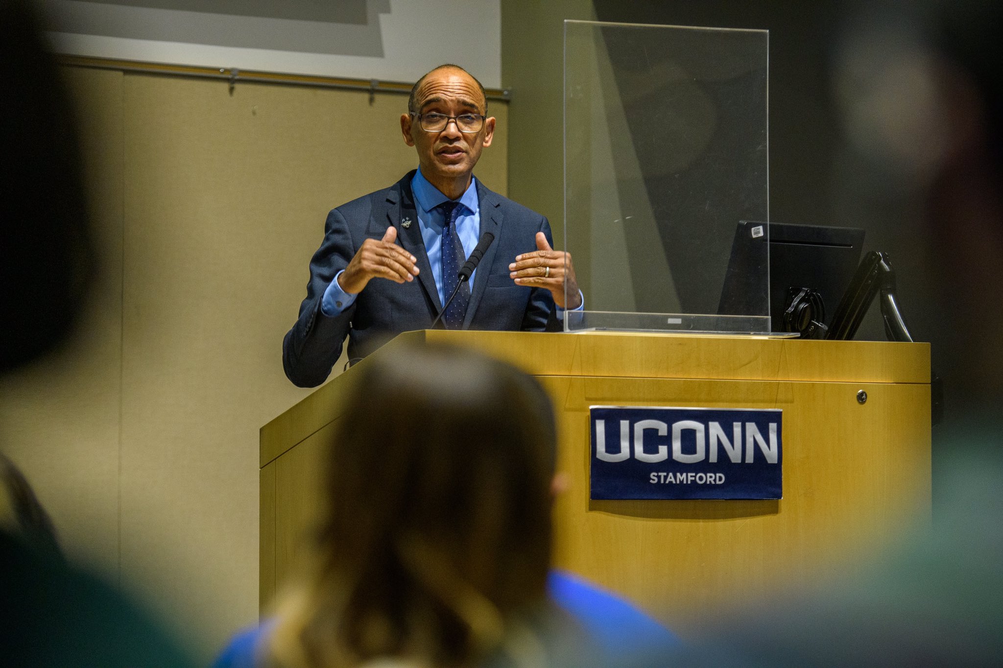 UConn Interim President and UConn Health CEO Andrew Agwunobi steps down ...