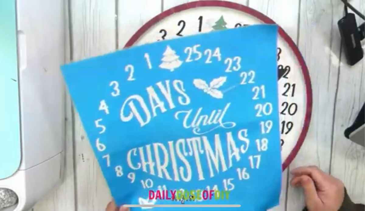 DIY Christmas Countdown Clock with Cricut - Daily Dose of DIY