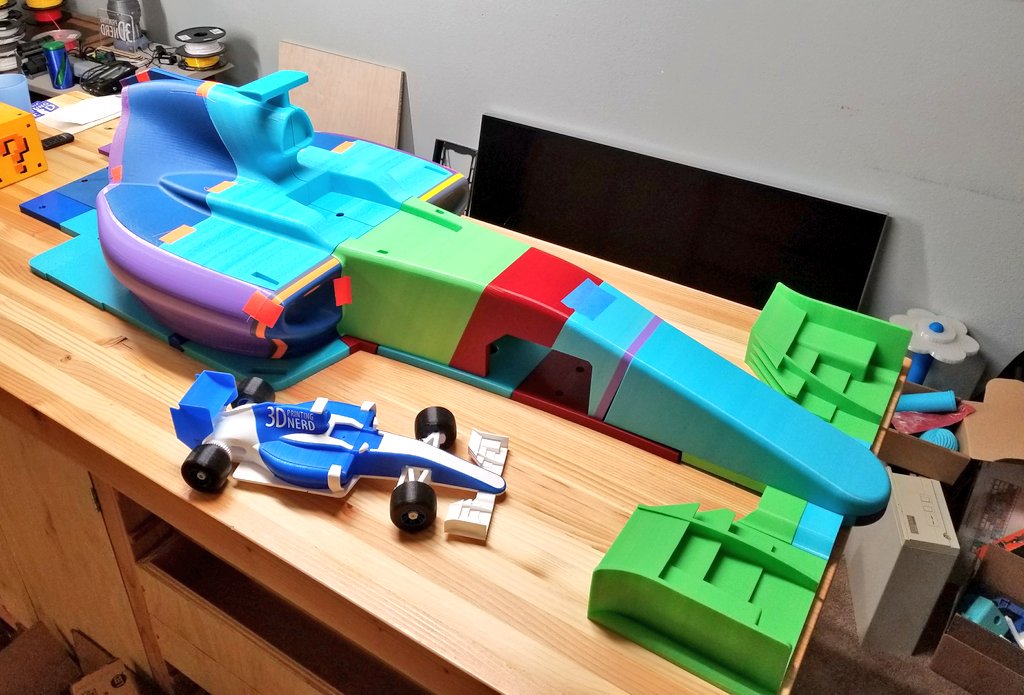 The Largest 3D Printed OpenRC F1 In The World - Daniel Norée