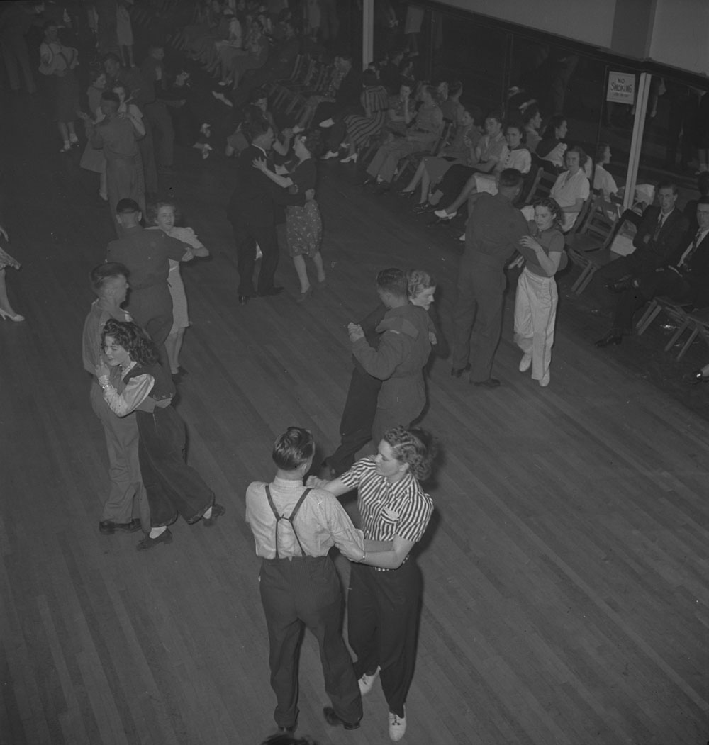 Vintage Photos Of The Social Dance - The Vintage Inn