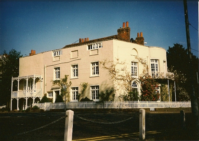 Old Bridge House and Post House – Datchet History