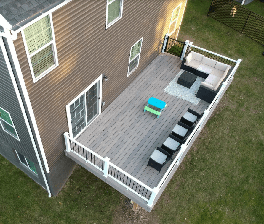 Trex Decks Gallery - Davis Constuct