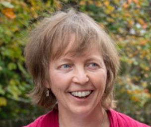 Episode #139: Heavenly Music: Christmas Edition ~ Katie Hester | Debbie ...