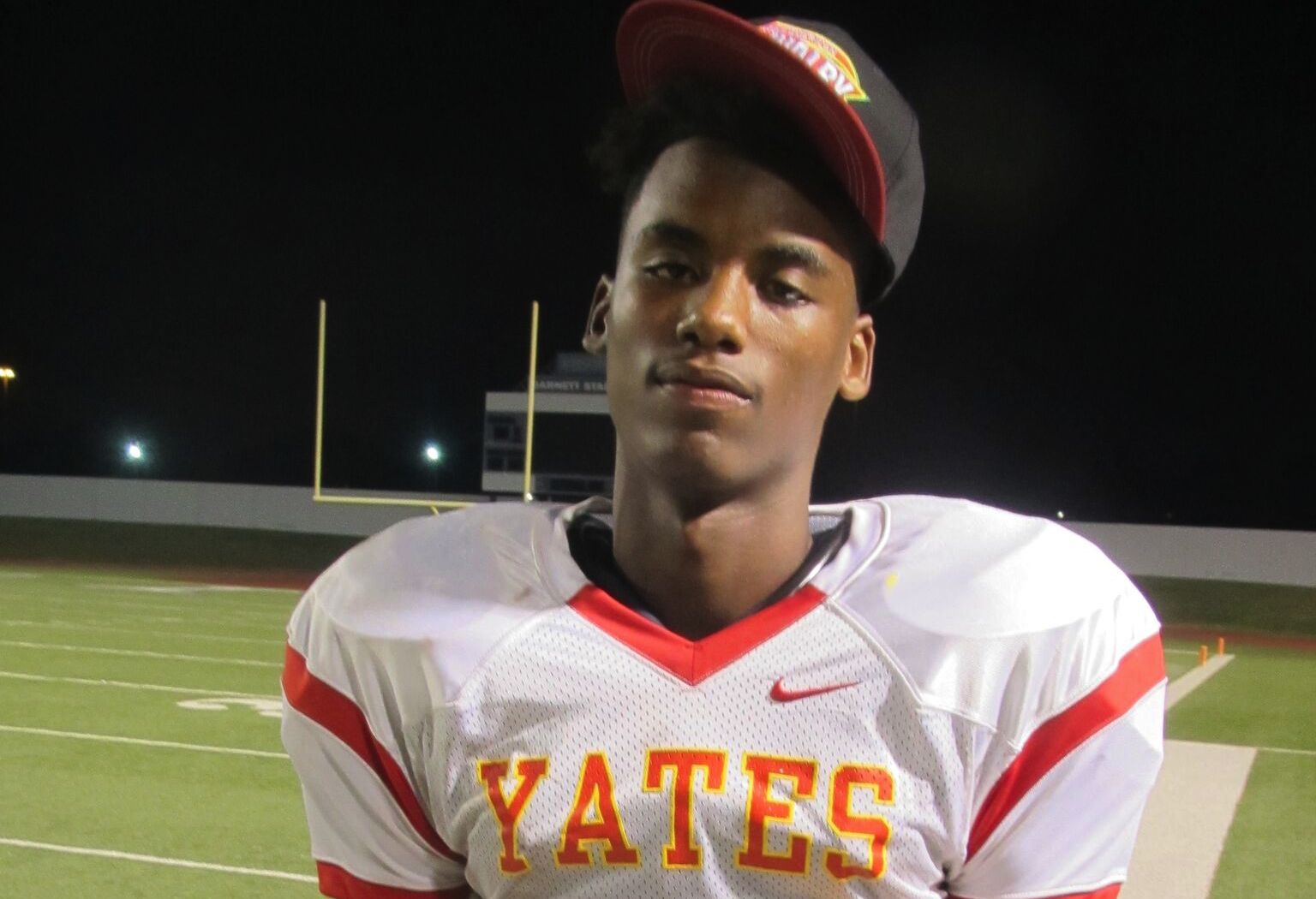 Yates HS quarterback helps turnaround team - DefenderNetwork.com