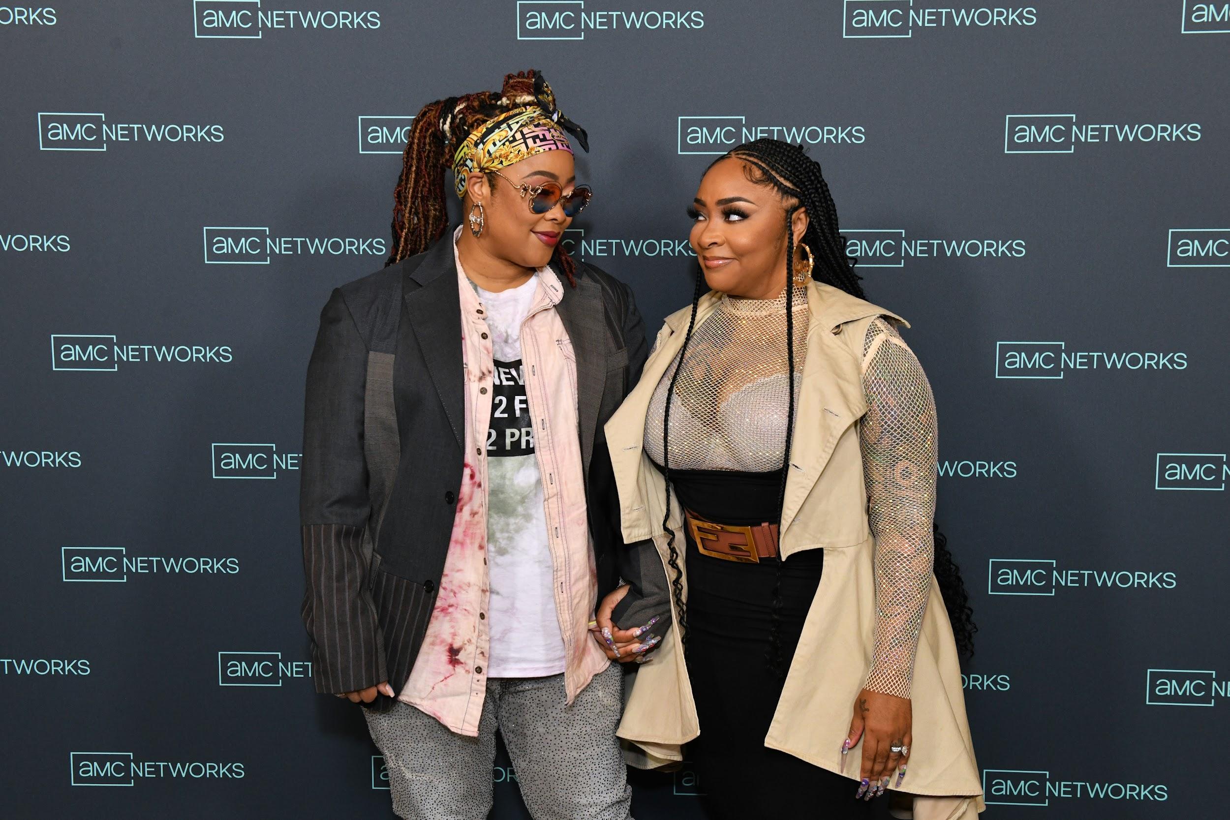 Da Brat debuts baby bump, expecting first child