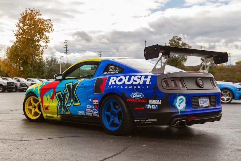 Mustang Roush Stage 3… Drift on snow ! De l'essence dans mes veines