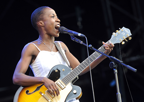 Rokia Traoré – That's How The Light Gets In