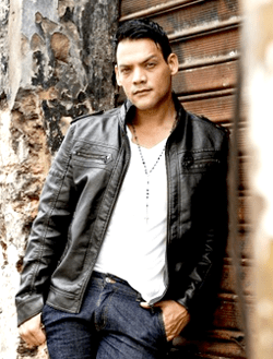 Gabriel Noto brilló con su debut en el teatro de Miami - La Region