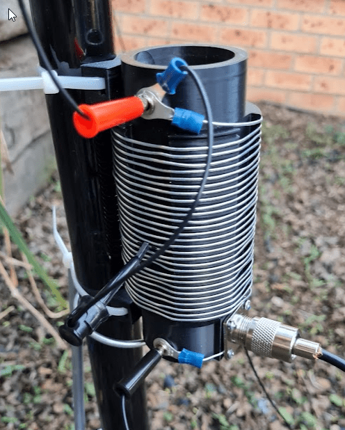 Multiband Vertical Antenna - Loaded Coil