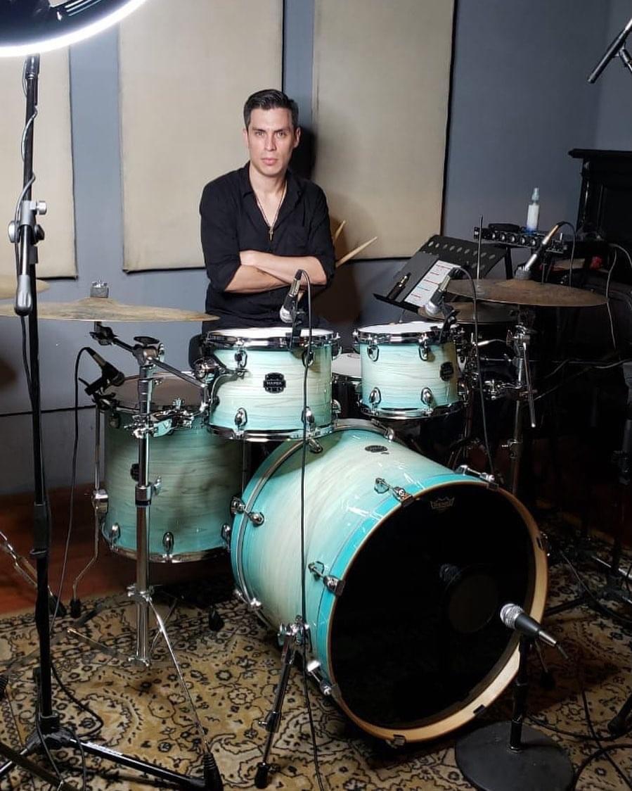 Adrián Navarro – DomProFuture