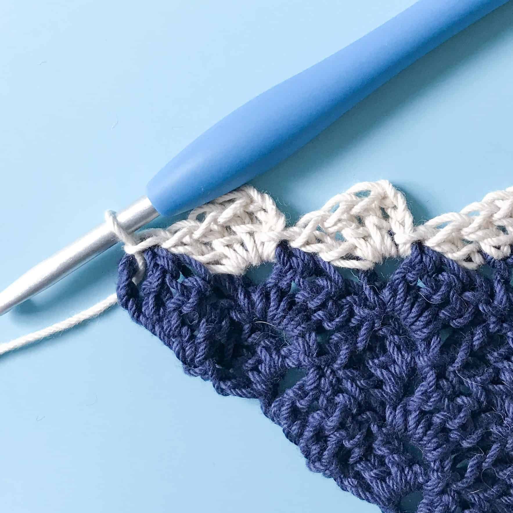 Crochet Corner to Corner (C2C) Stitch Pattern Tutorial - Dora Does