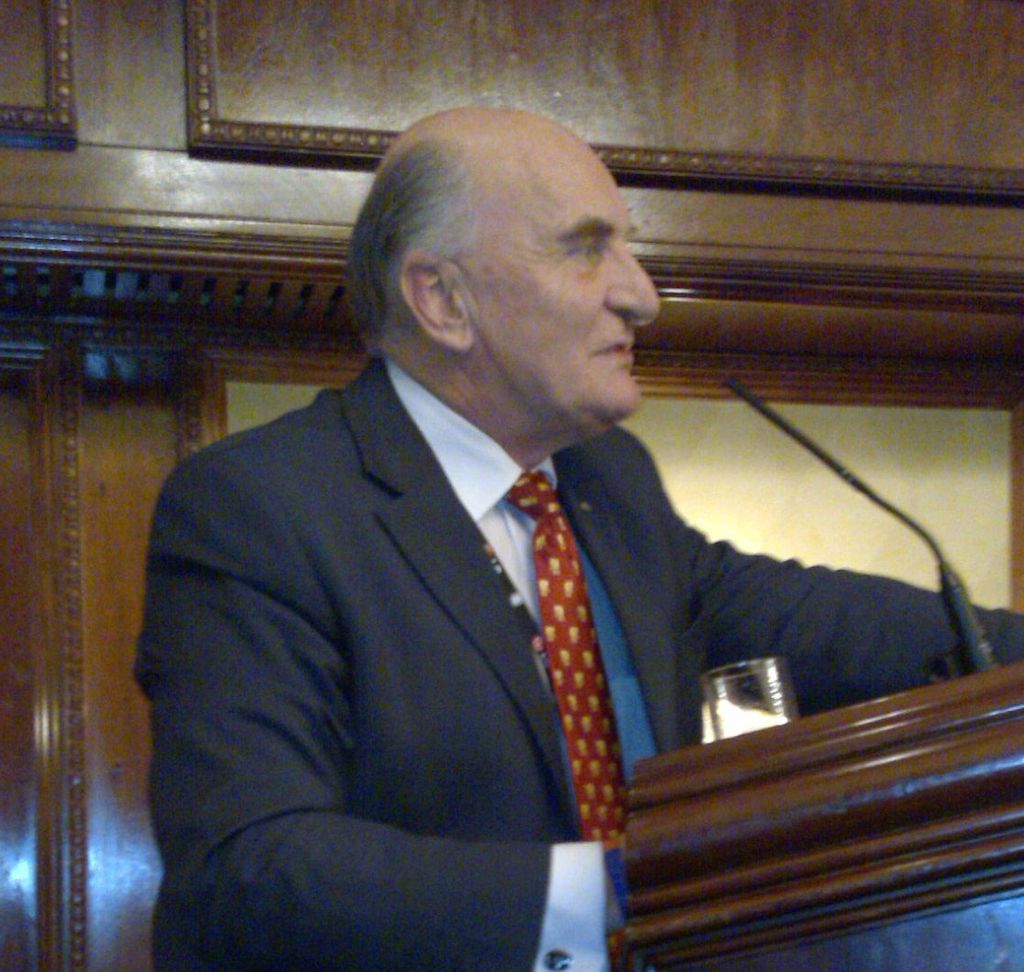 Brett Ewins’ MP makes statement on imprisoned artist – downthetubes.net