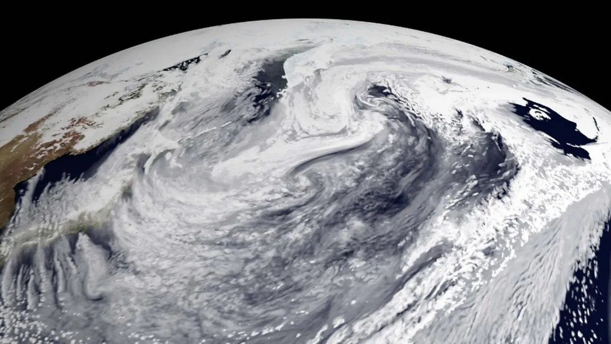 How Much Does a Cloud Weigh? – Doyle's Space