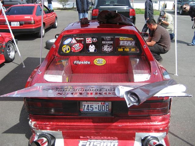 Uterizing (ute conversion)- Chop off the back and carry the world ...