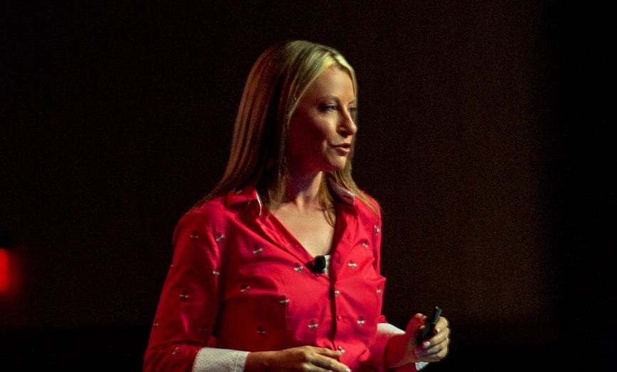 Motivational Keynote Speaker | Dr. Michelle Rozen