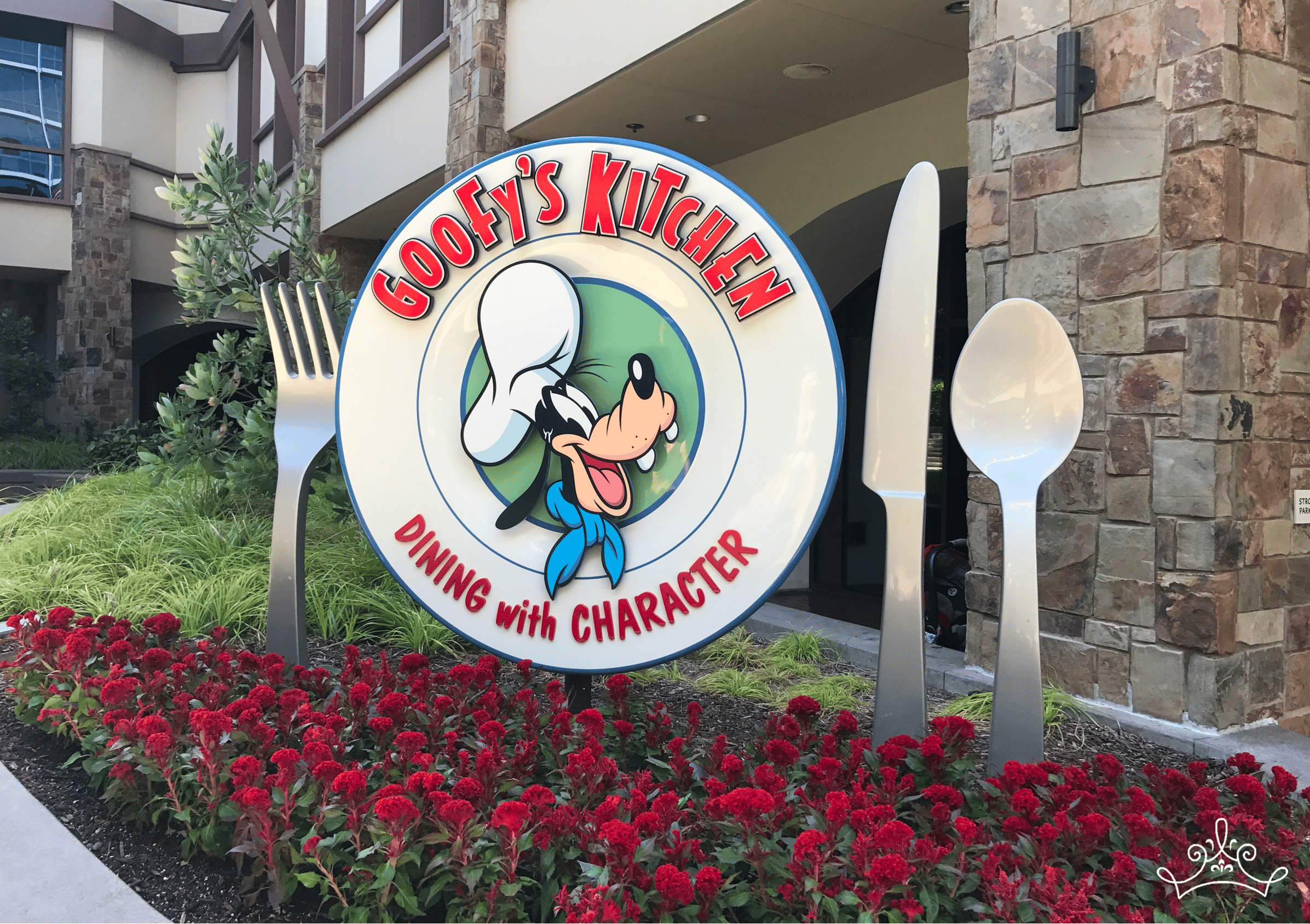 Goofy's Kitchen Character Dining in the Disneyland Hotel