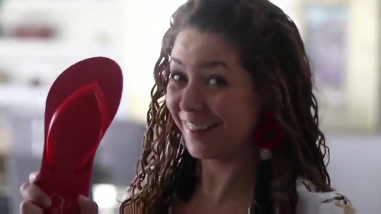 Las "chanclas voladoras" y su asociación con las madres latinas ...